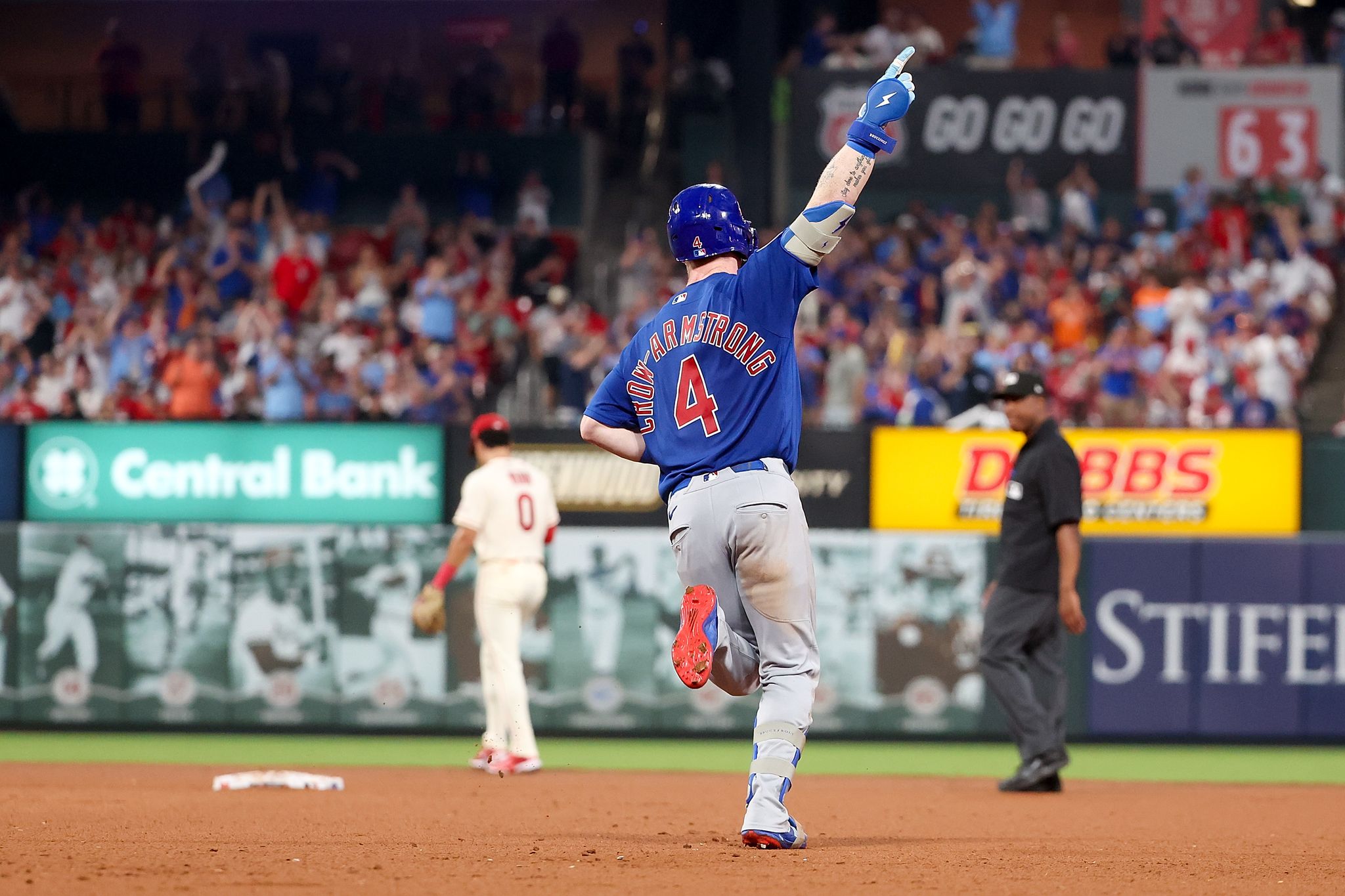 Pete Crow-Armstrong homers and has 4 hits in the Cubs' 6-1 win over the ...