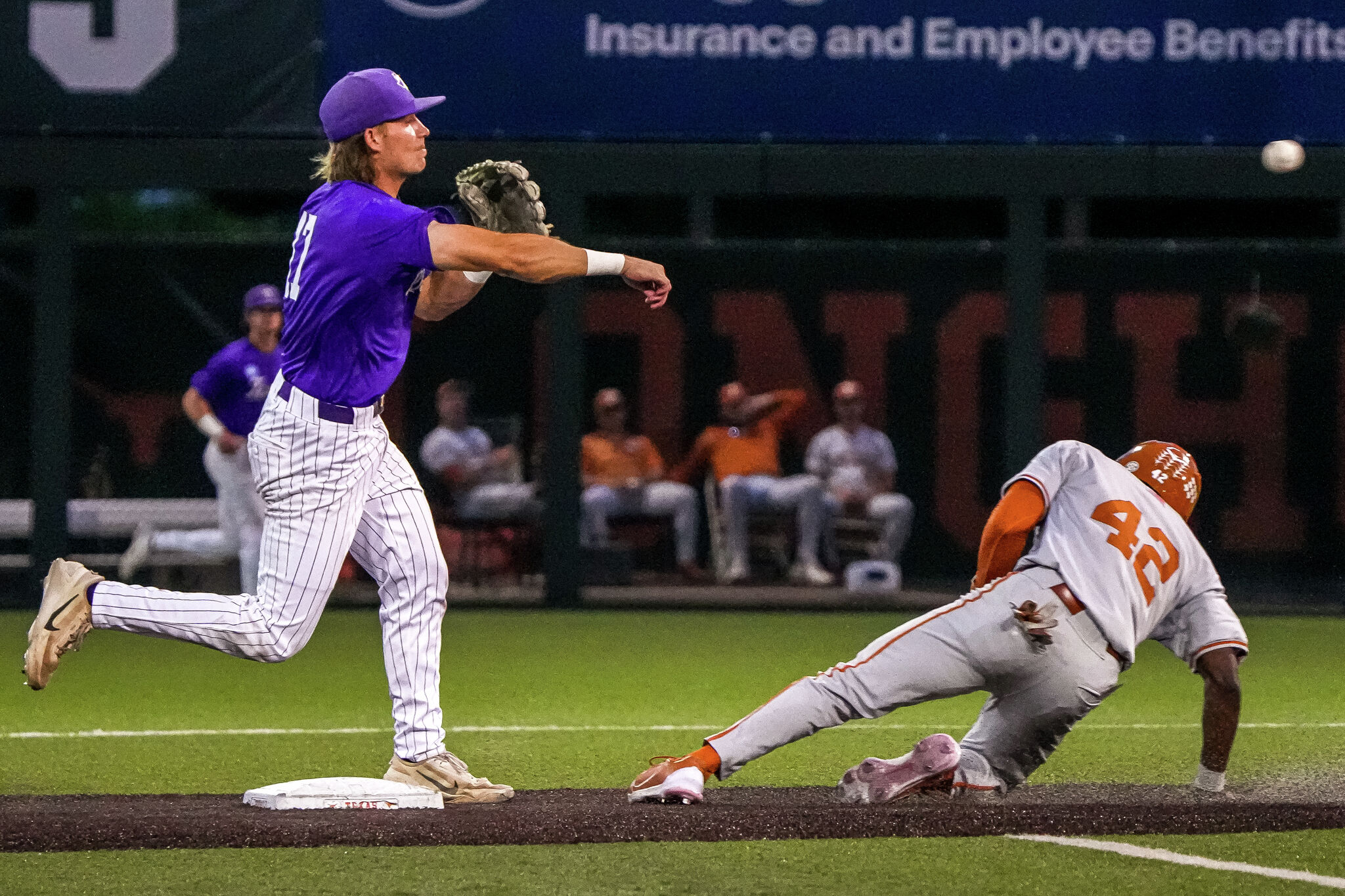 NCAA Tournament Austin Regional scores, Saturday schedule