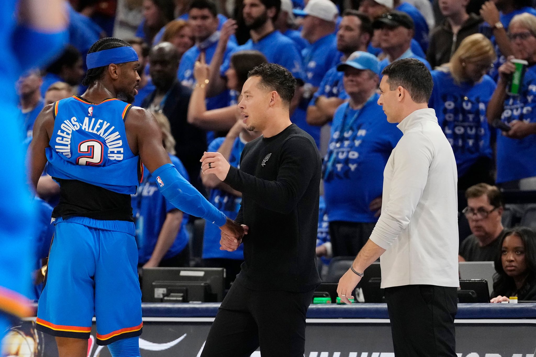 Gilgeous-Alexander tips his cap after Thunder fall to Spurs in Game 7 ...