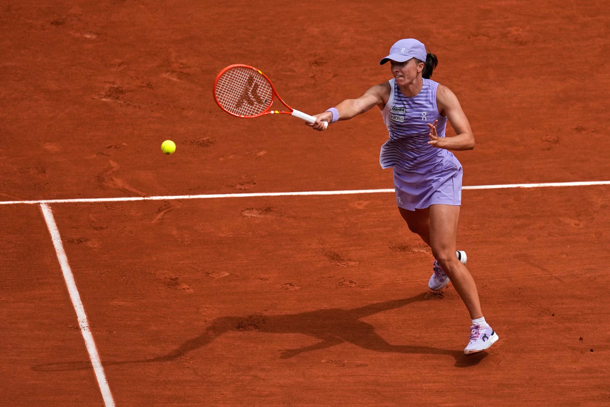 Marta Kostyuk stuns Iga Swiatek on her birthday to reach a first French ...