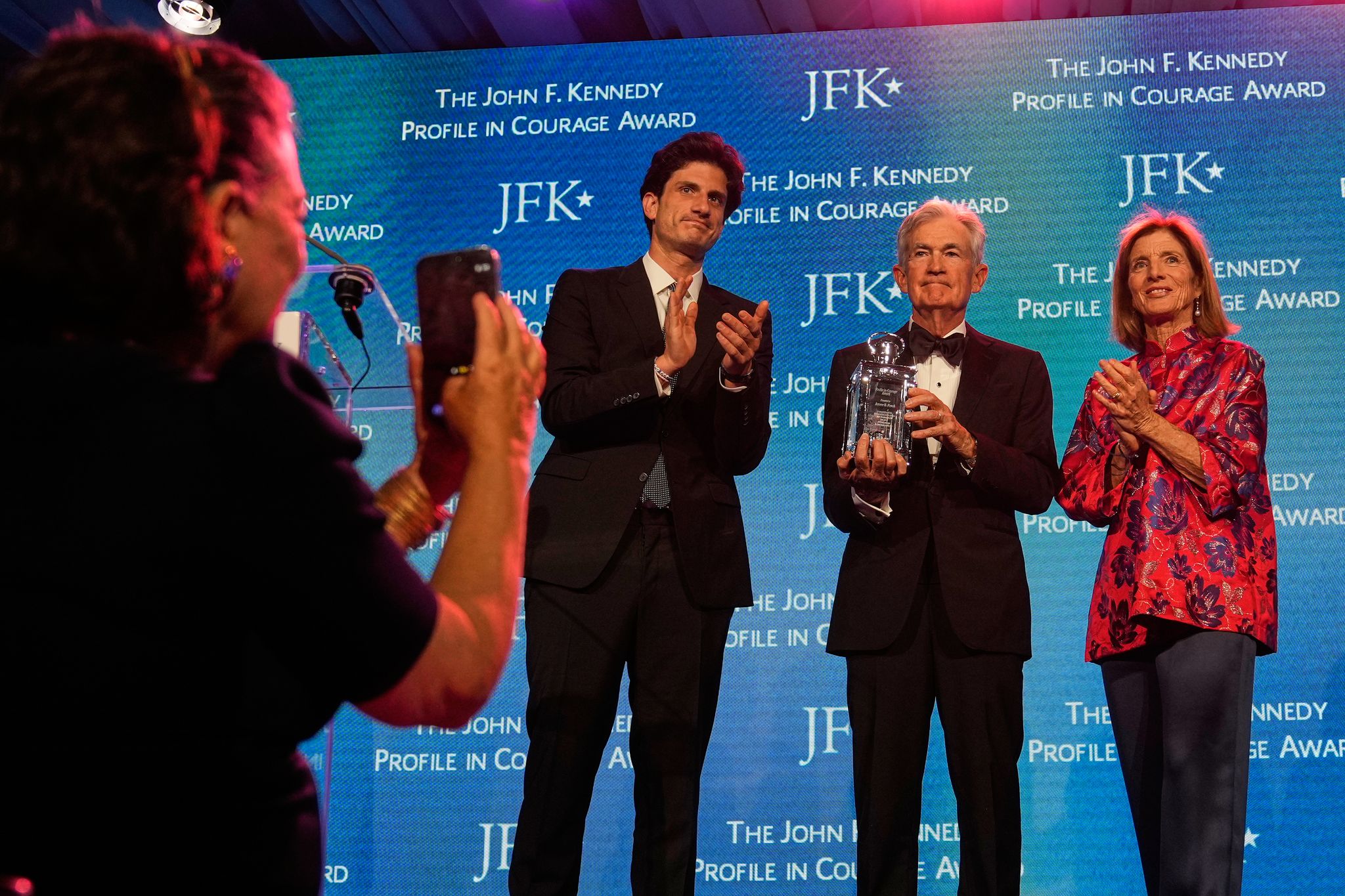 Jerome Powell uses JFK award speech to warn against political pressure ...