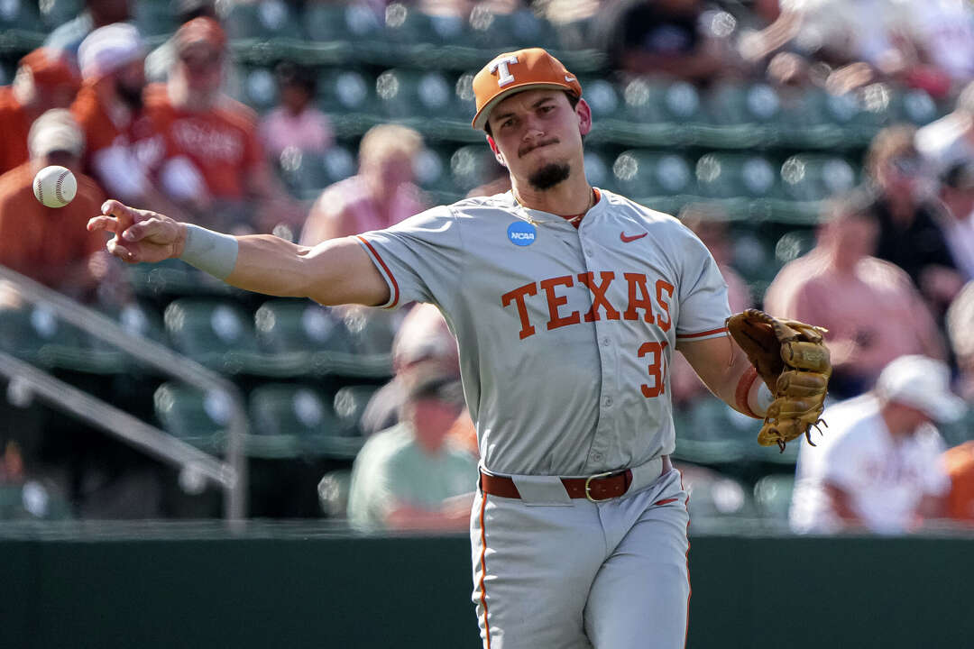 Texas baseball beats UCSB: Recap from Horns' NCAA Tournament win