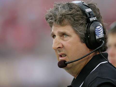 Mike Leach, who died in 2022, heads College Football HOF ballot
