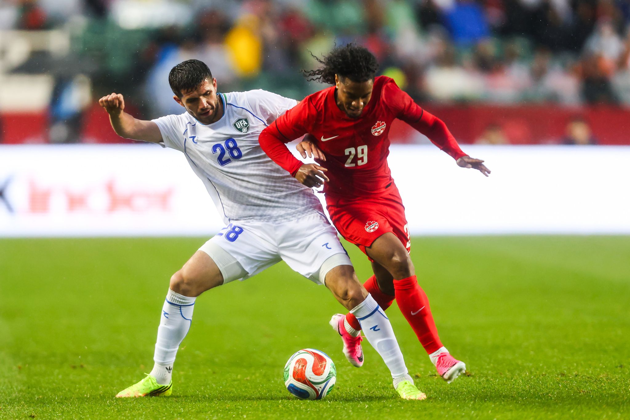 Canadá derrota 2-0 a Uzbekistán en un amistoso rumbo al Mundial