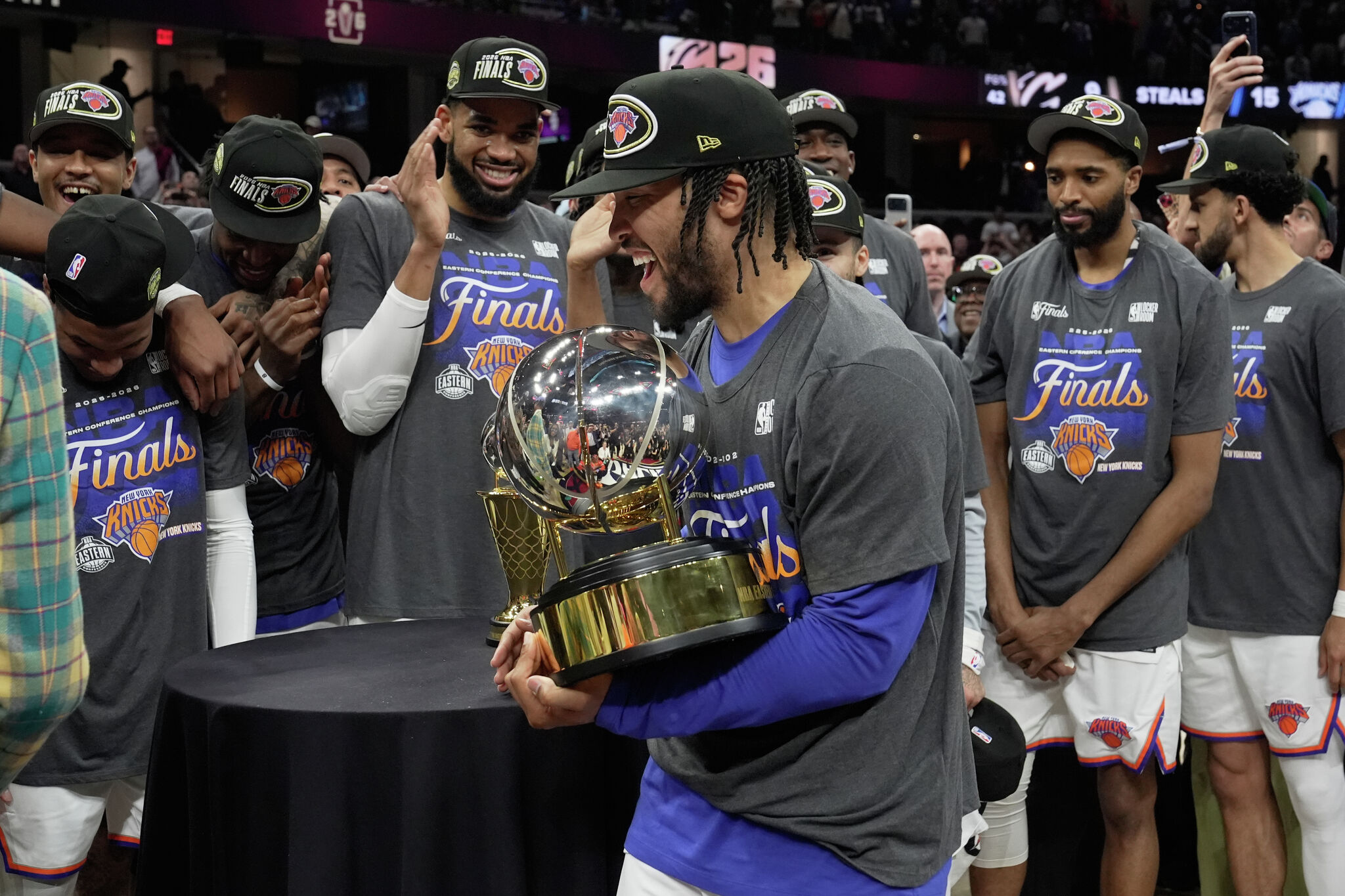 Mavericks seek legal ruling against Stars