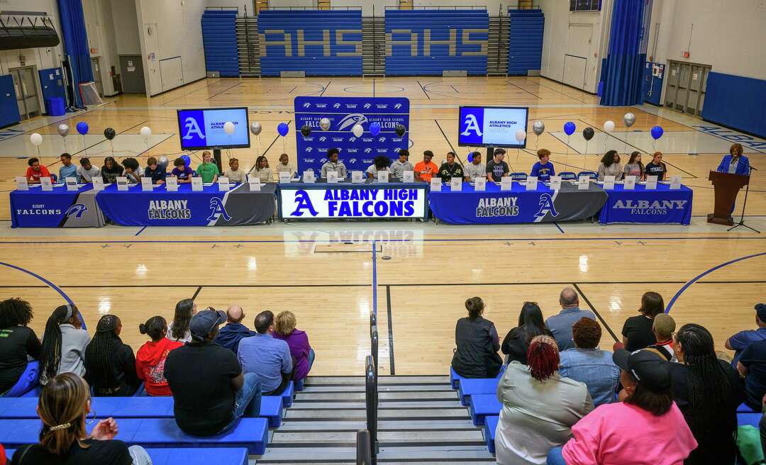 Albany High celebrates senior athletes heading to play in college