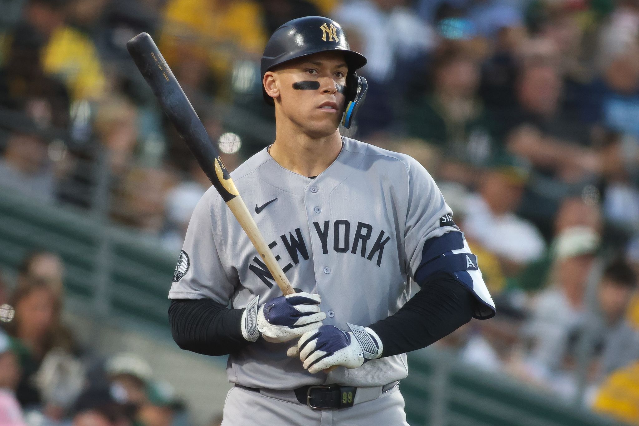 Aaron Judge fuera del juego de Yankees ante Guardianes por contusión ...
