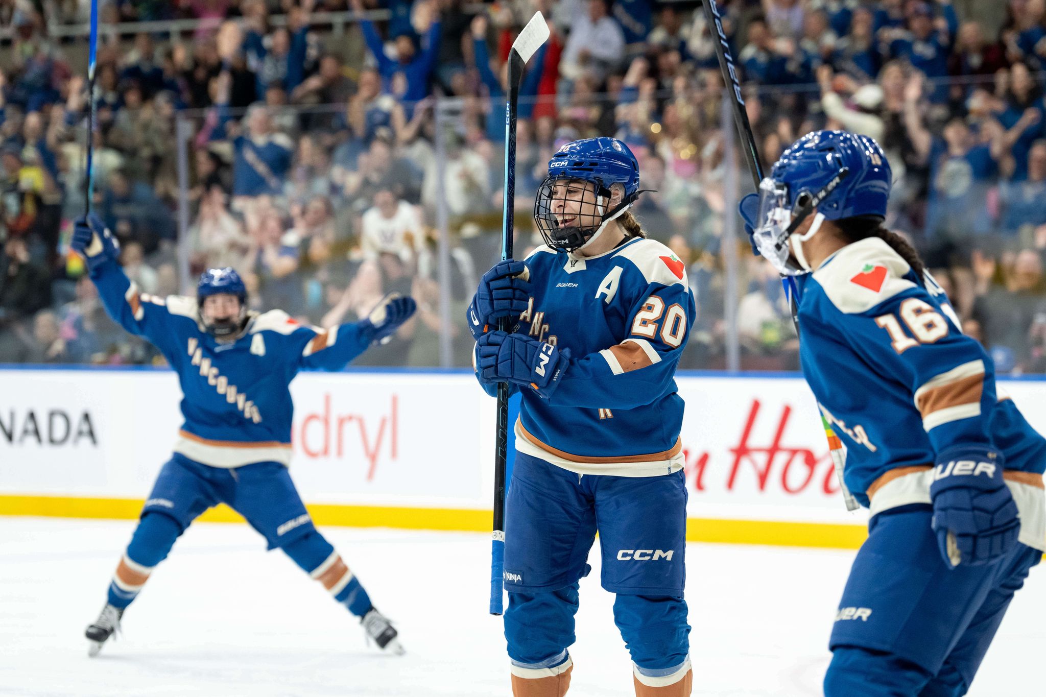 Carpenter re-signs with Seattle, Nurse with Vancouver, protecting both ...