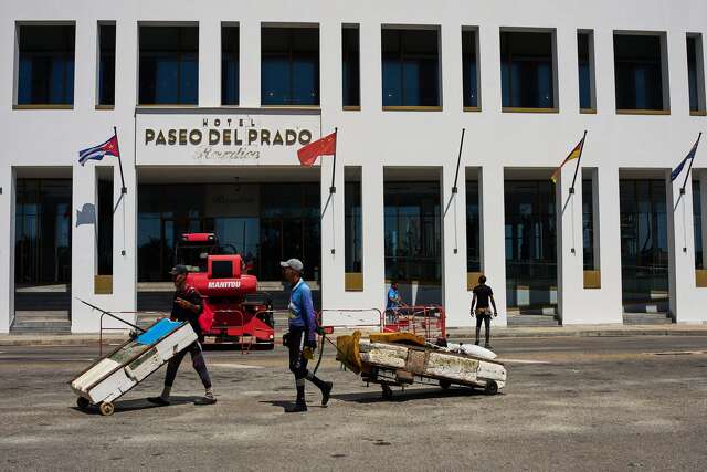 Díaz-Canel anuncia plan de reformas económicas para atraer inversiones