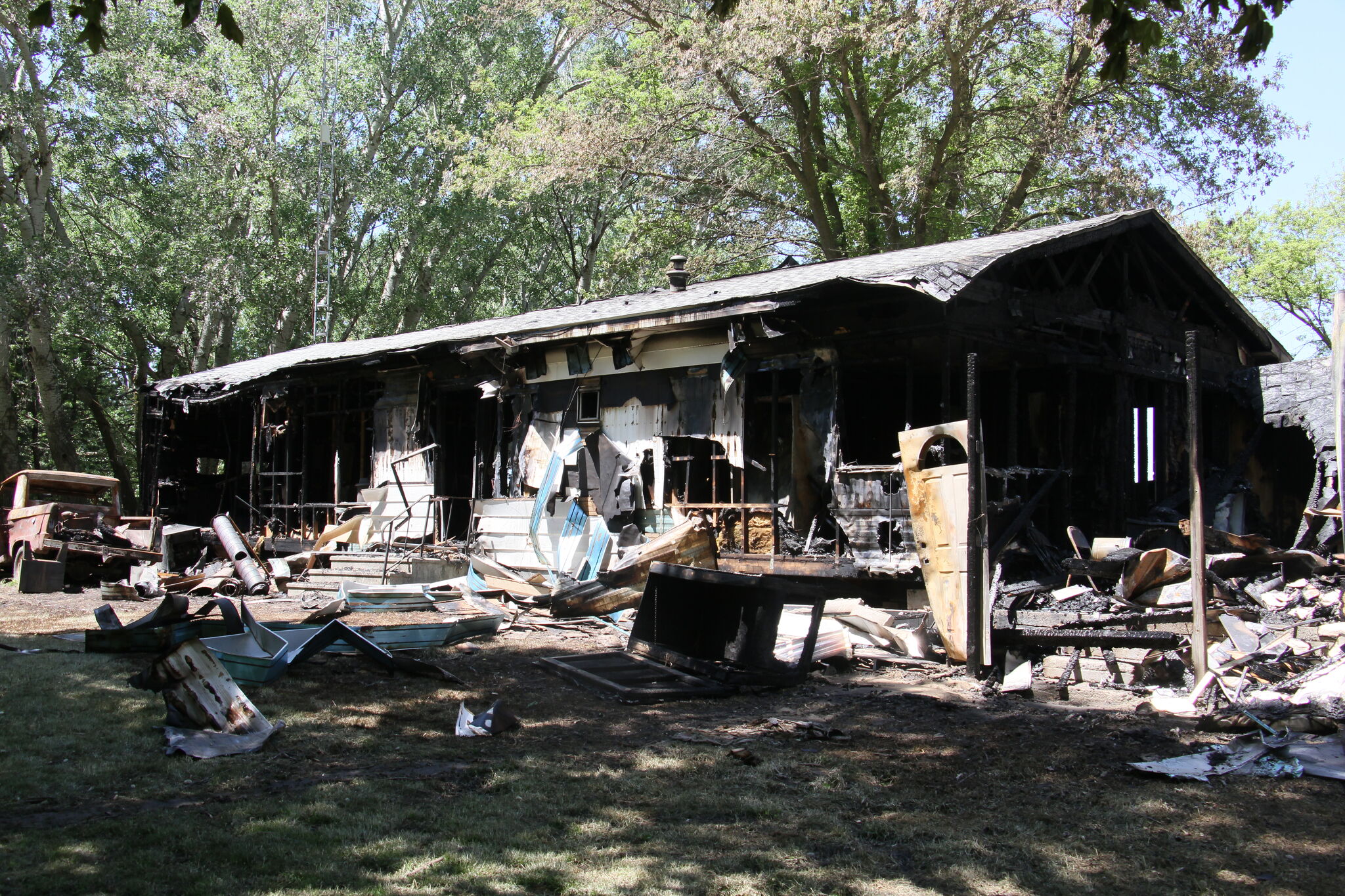 Kinde house fire sparks donations for Boyer family