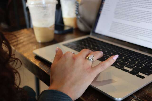 A new kind of date makes personal to-do lists a reason to get together ...