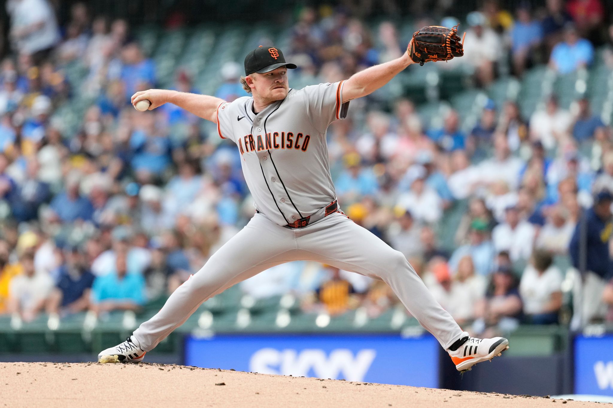 Giants' Logan Webb holds Brewers hitless through 6 innings