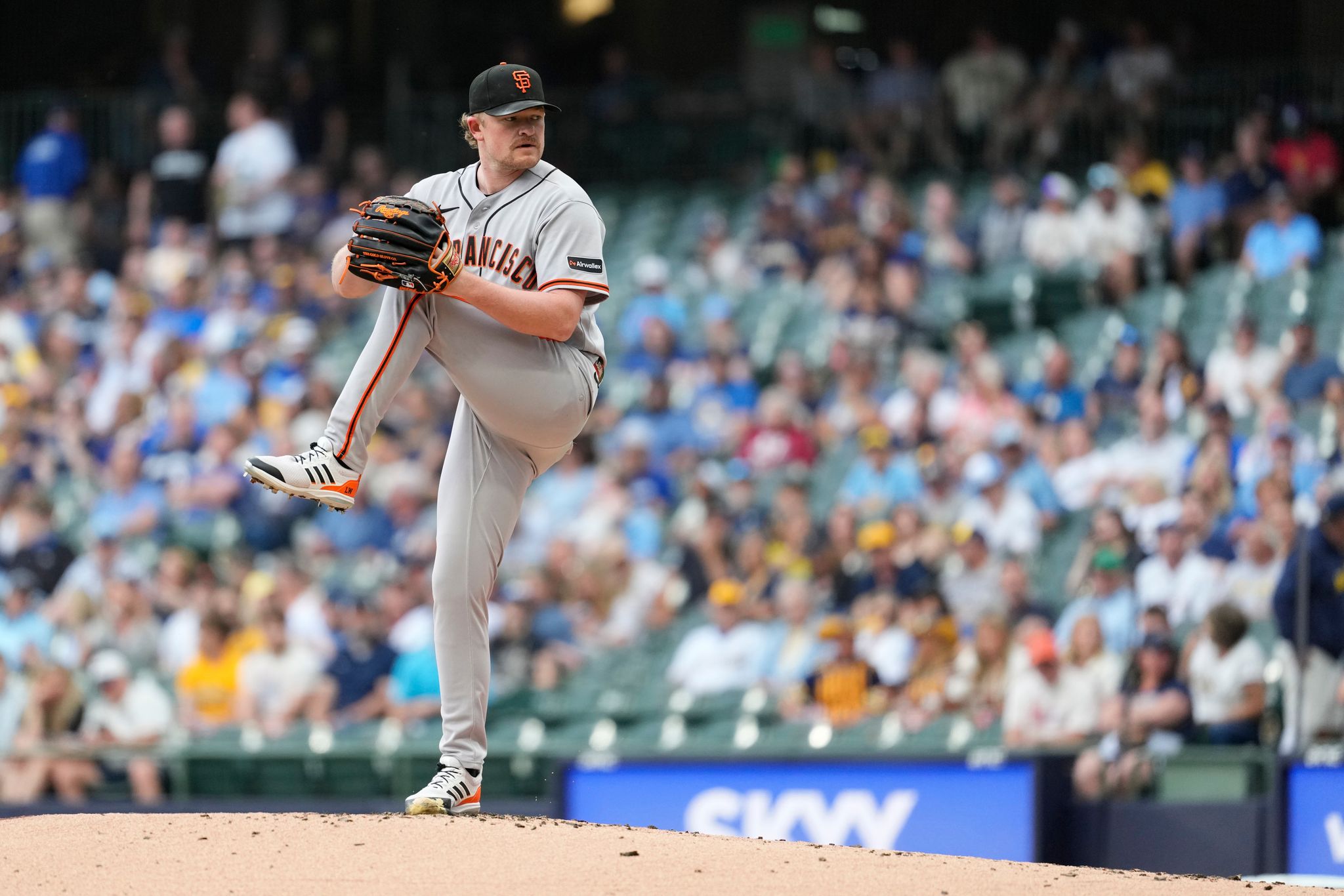 Giants' Logan Webb has no-hit bid broken up in 7th inning by Brewers ...