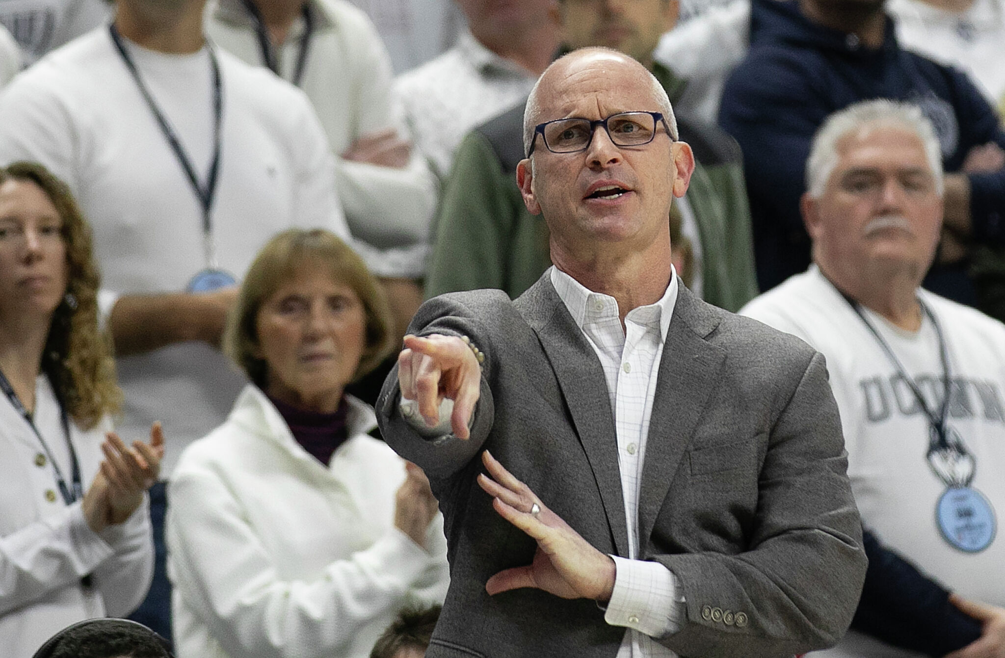 UConn coach Dan Hurley would love to play Duke at White House