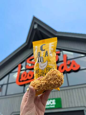 Viral chicken wing ice cream now sold at Stew Leonard's in Connecticut
