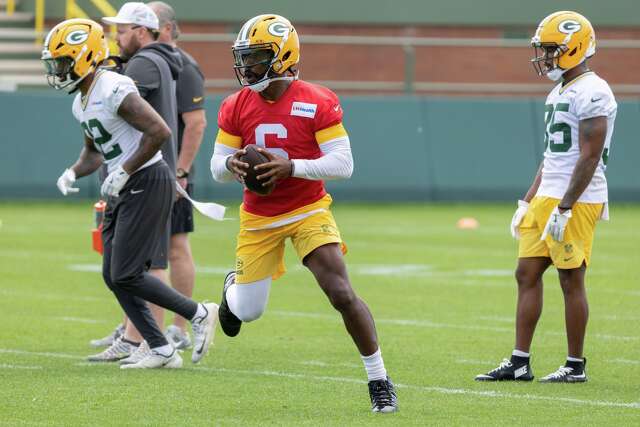 Packers backup QB Tyrod Taylor spending offseason building his ...
