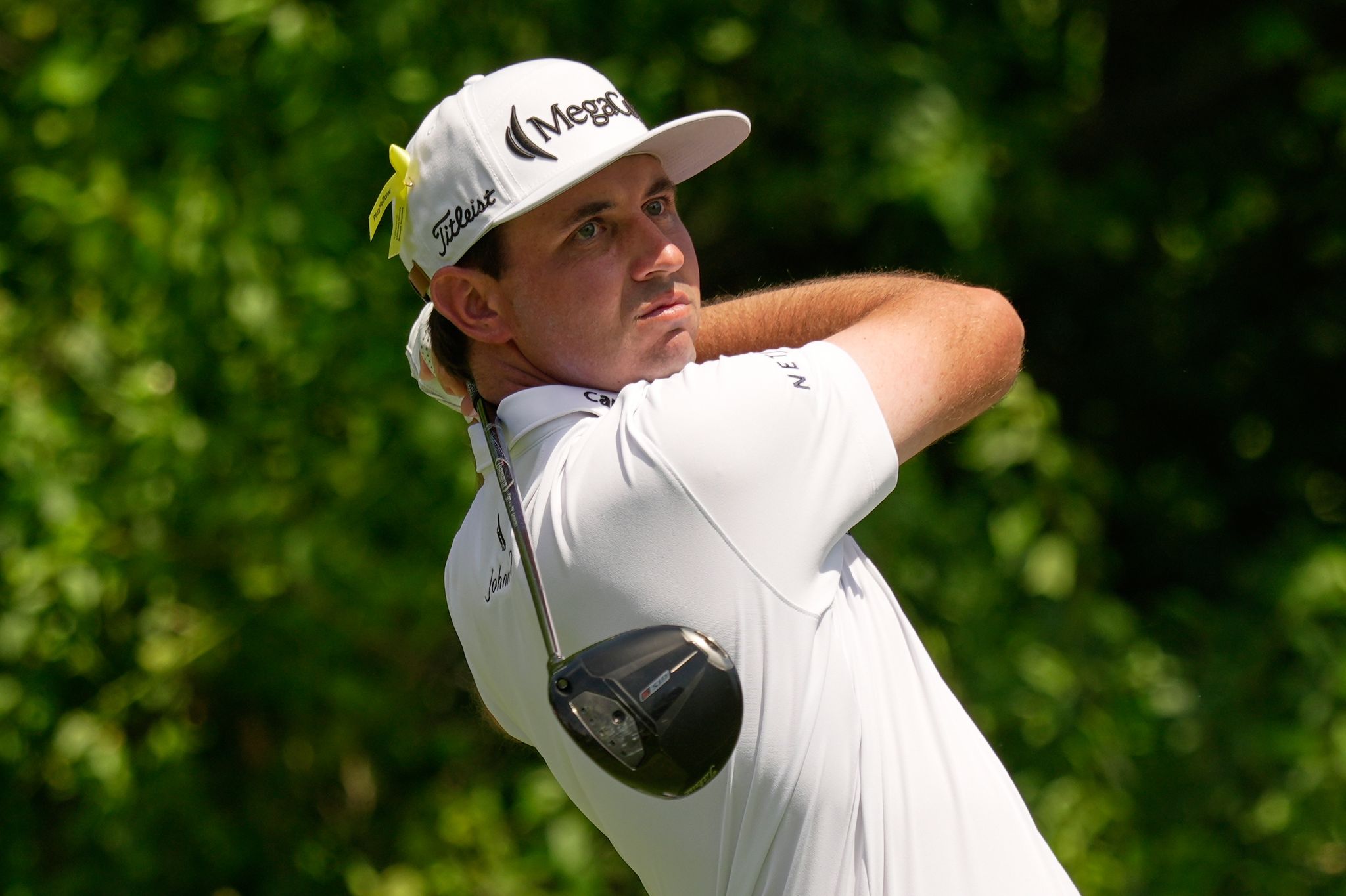 J.T. Poston handles the wind at Memorial for low round of tournament ...