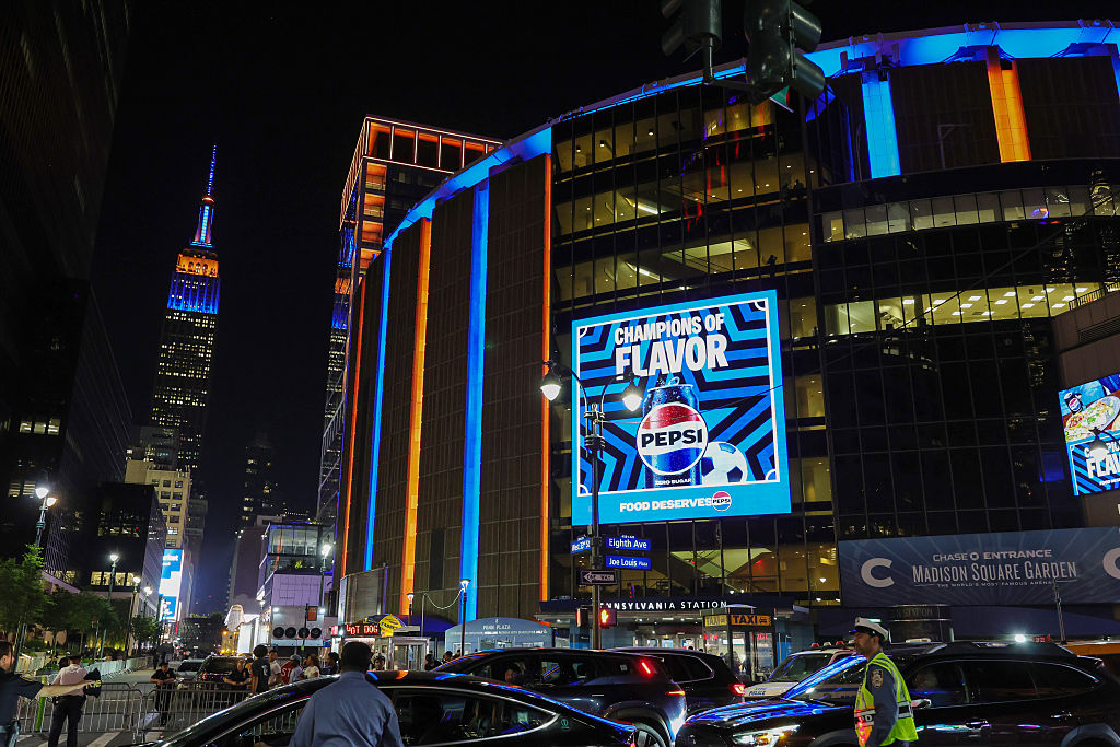 Trump visit brings security lockdown near MSG for Game 3