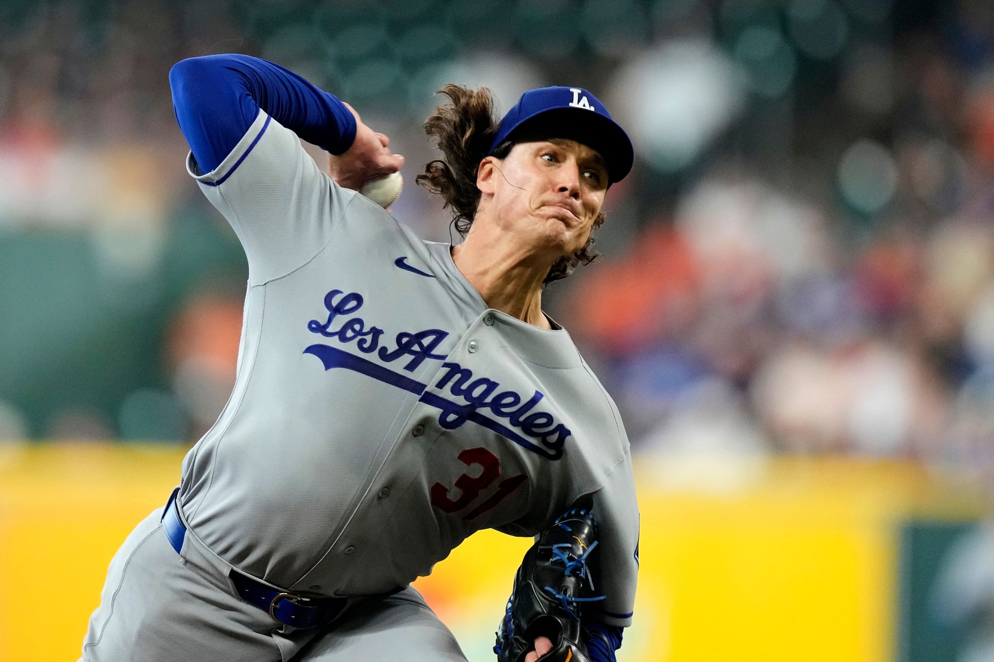 Dodgers pitcher Tyler Glasnow moved to 60-day IL with back injury