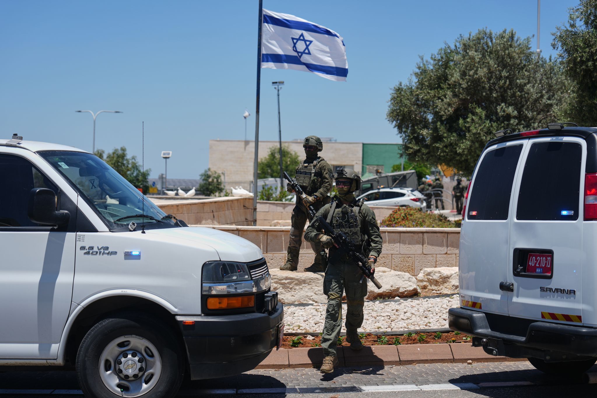 1 dead and 5 wounded in shootings near the West Bank, Israel’s rescue ...