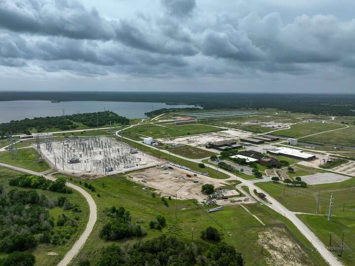 SpaceX seeks more tax breaks, could move Terafab without them