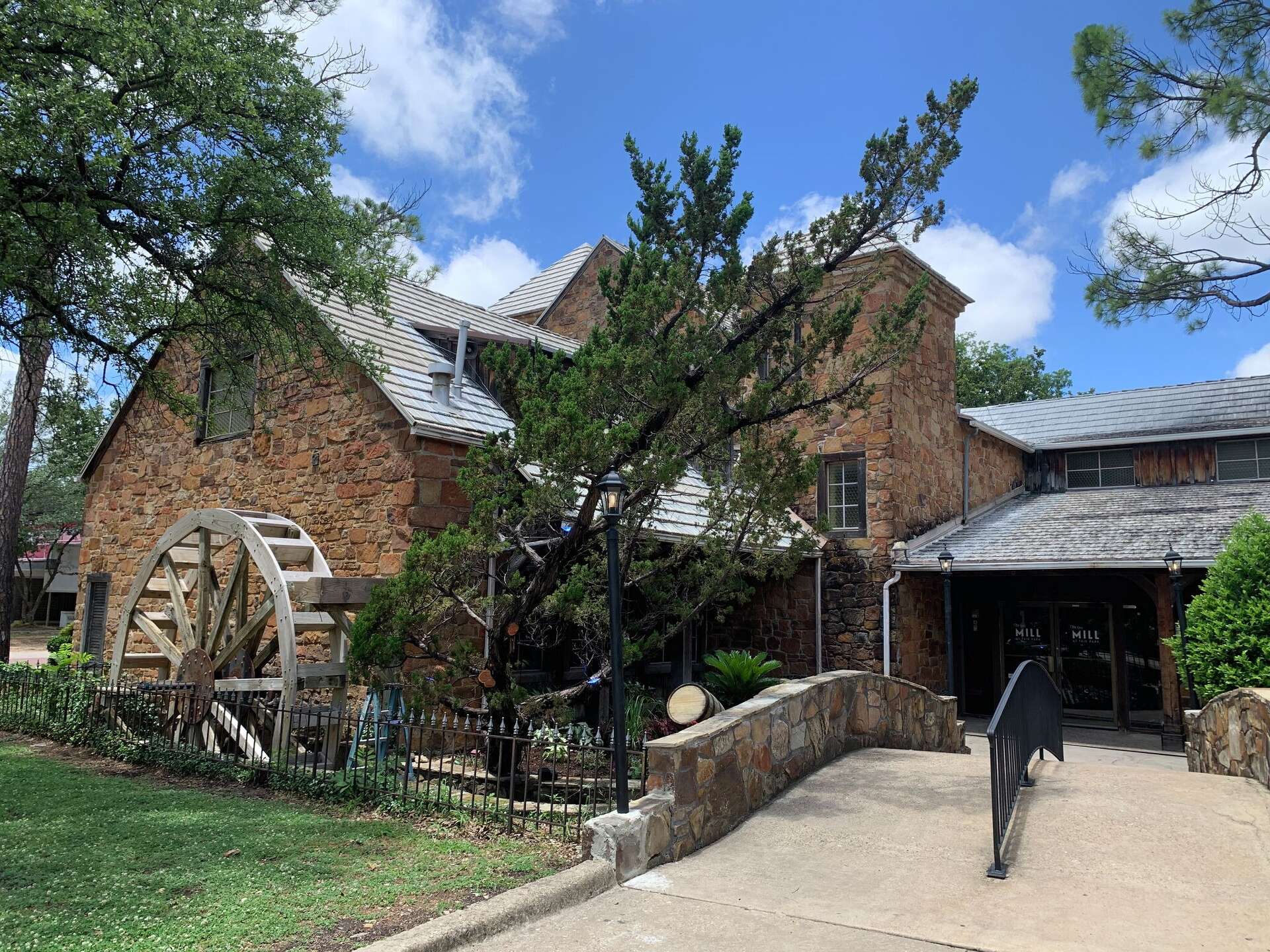 Wilonsky: State Fair favorite reopens Fair Park icon Old Mill Inn
