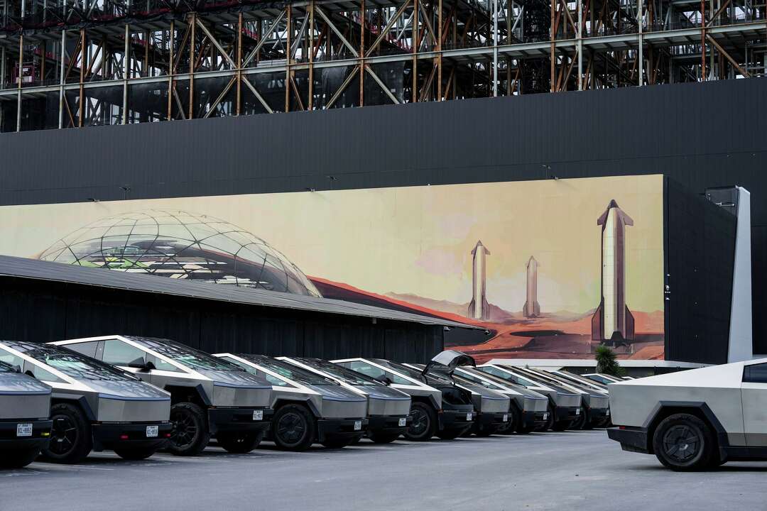 Elon Musk’s SpaceX IPO dangerous for regular investors
