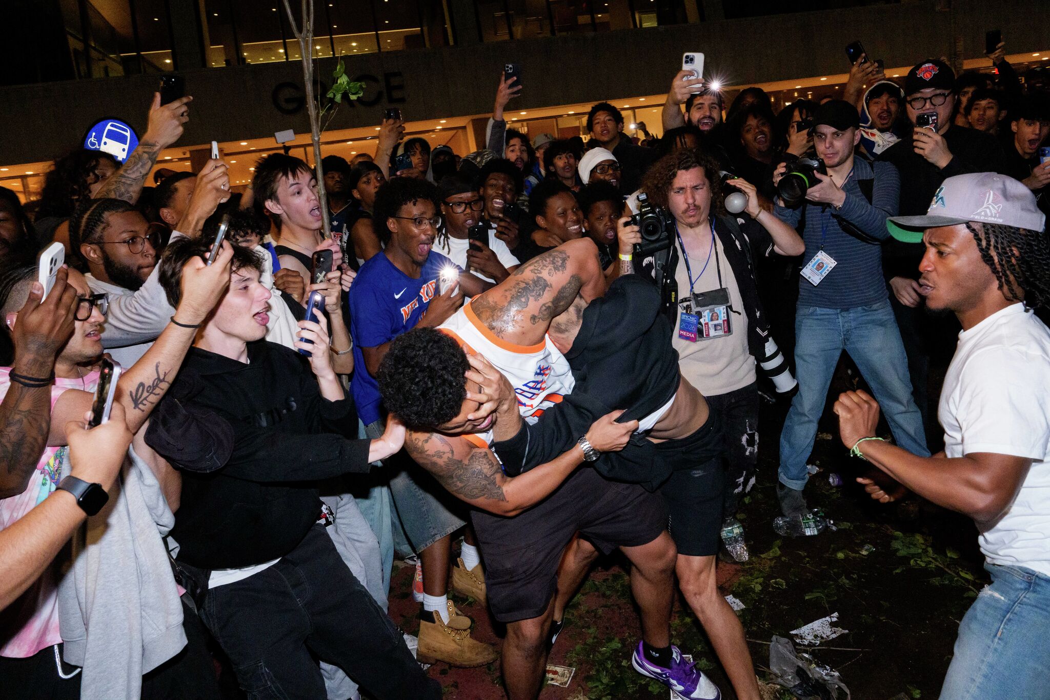 Spurs vs. Knicks Game 5 tickets prices sky high on Ticketmaster
