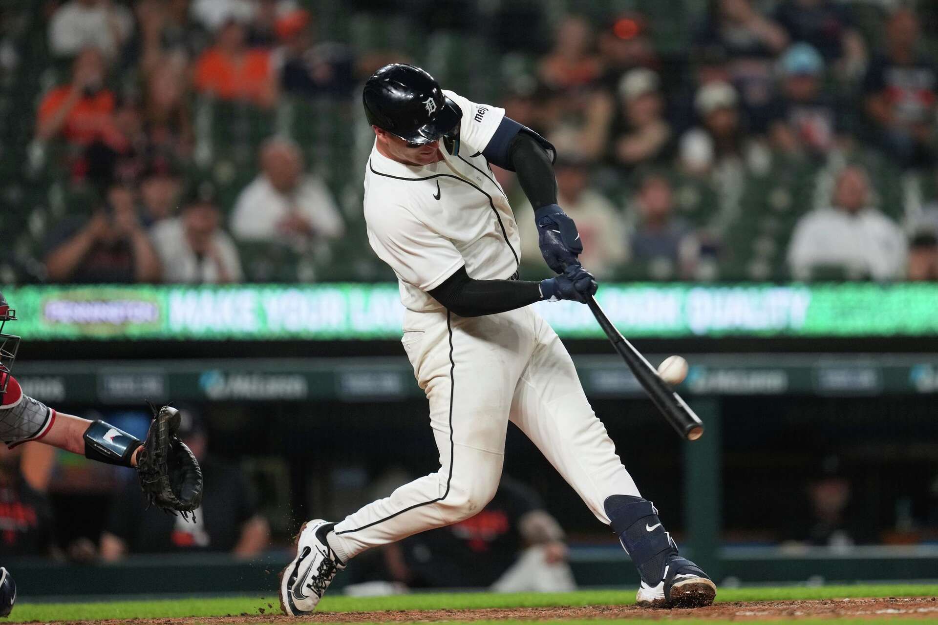 Dingler hits 2 HRs, drives in 4 runs as Tigers outslug Twins 10-4 in ...