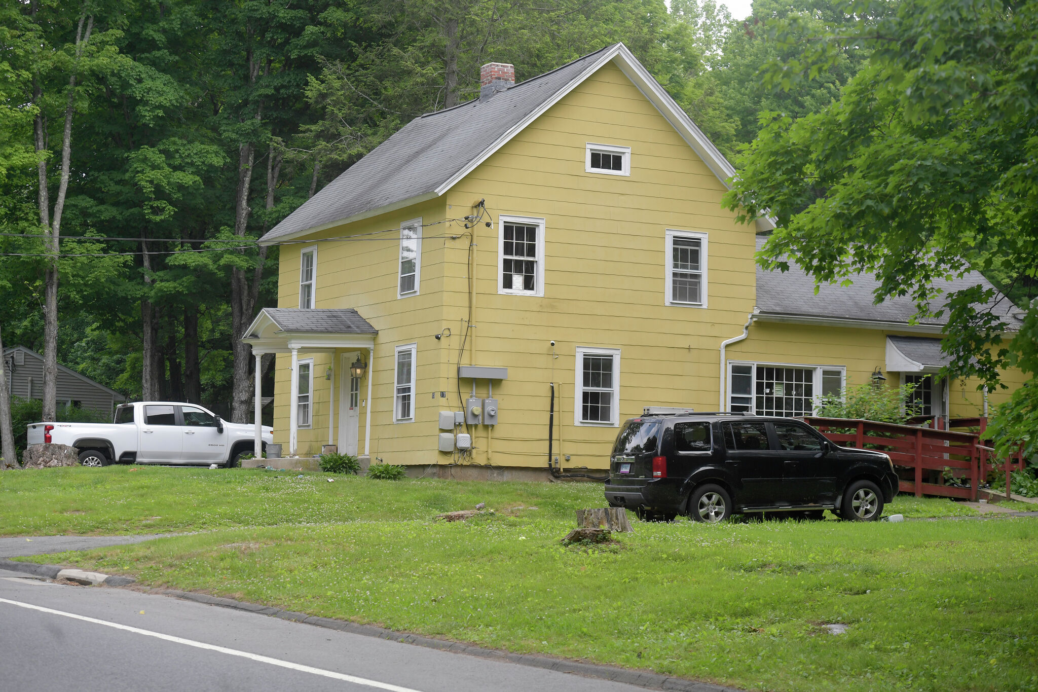 21 animals seized in Beacon Falls investigation, officials say