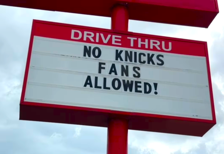San Antonio eatery goes viral for sassy 'No Knicks fans allowed!' sign