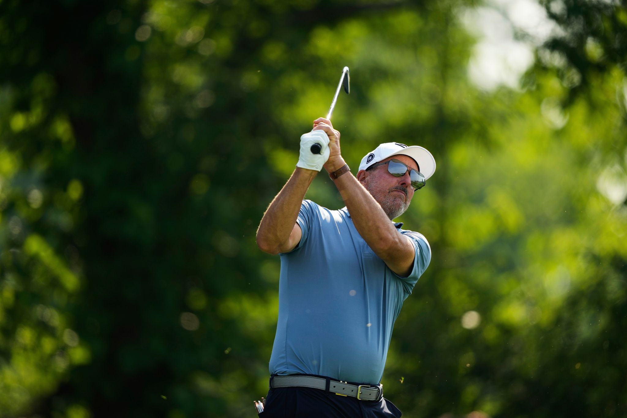 Report: Mickelson kicked out of San Diego club for inappropriate ...