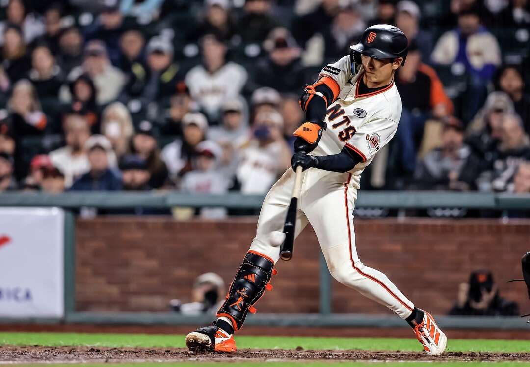 Jung Hoo Lee’s 18-game hit streak has helped ignite SF Giants’ offense