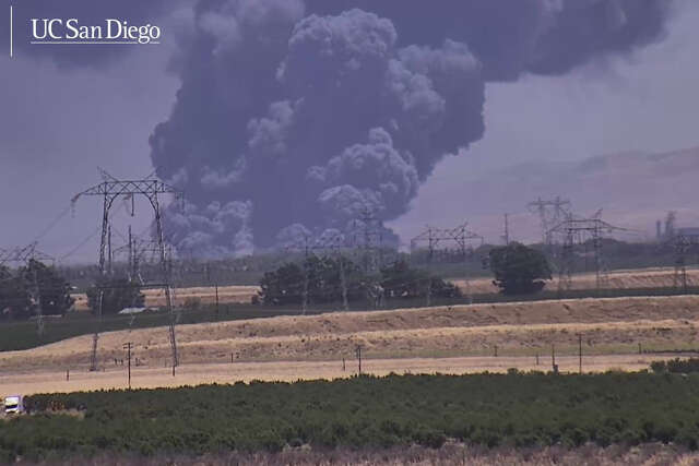 Smoke visible for miles as fire erupts at Tracy medical warehouse