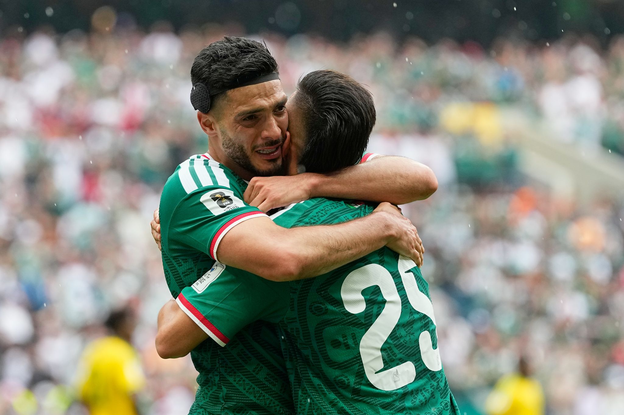 Pese a debut victorioso, México aún tiene que encontrar su mejor ...