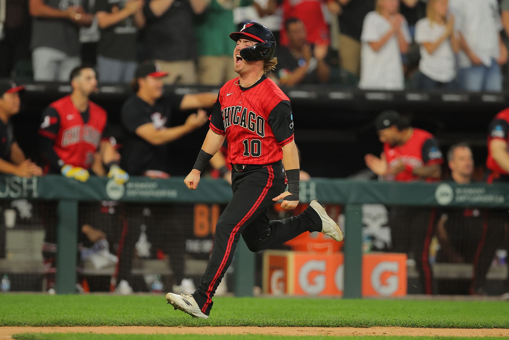 Chase Meidroth stars as the White Sox beat the Dodgers 8-2 in matchup ...