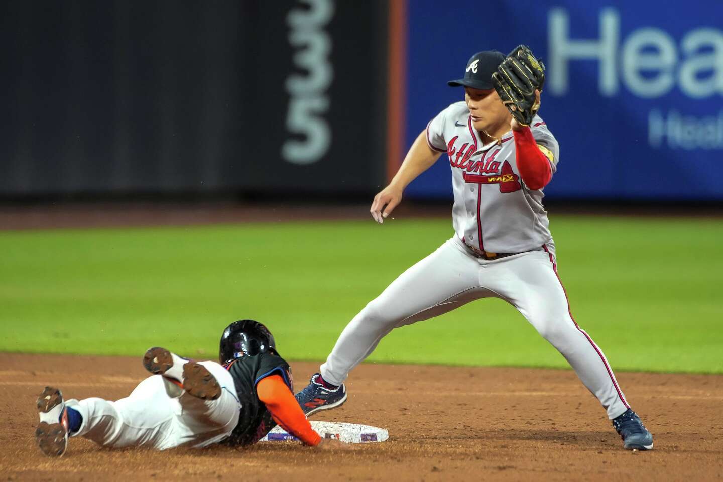 Bo Bichette's grand slam, homer and 6 RBIs lead Mets past Braves 7-5