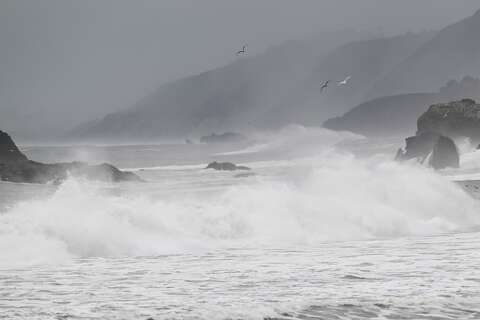 Bay Area beaches hazardous as record tides forecast