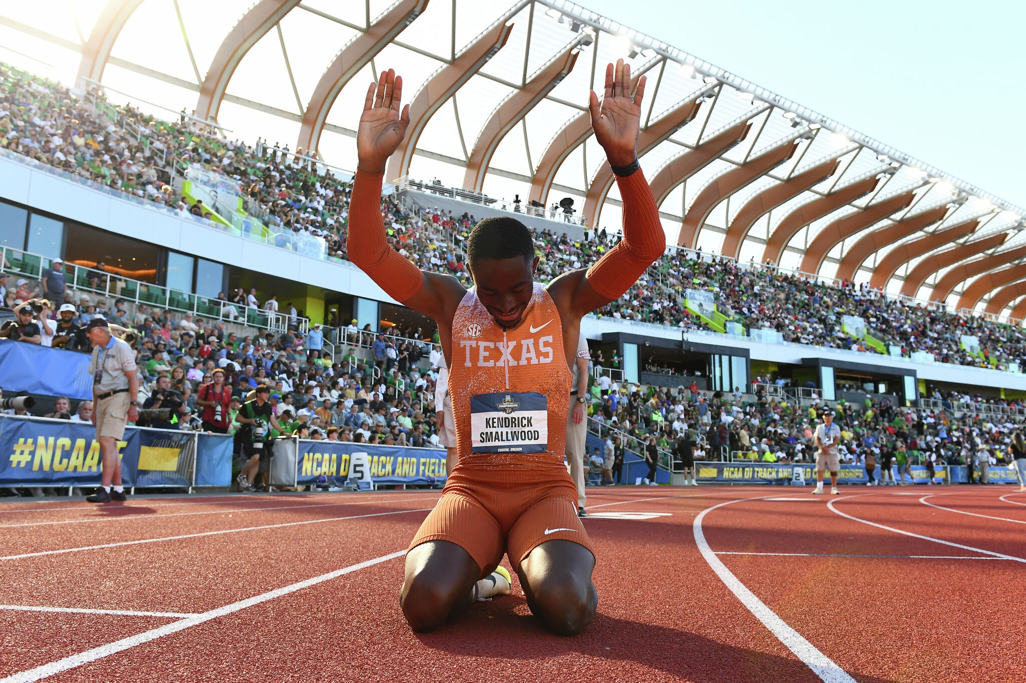 Director's Cup: Texas Longhorns clinch spot as top athletic program