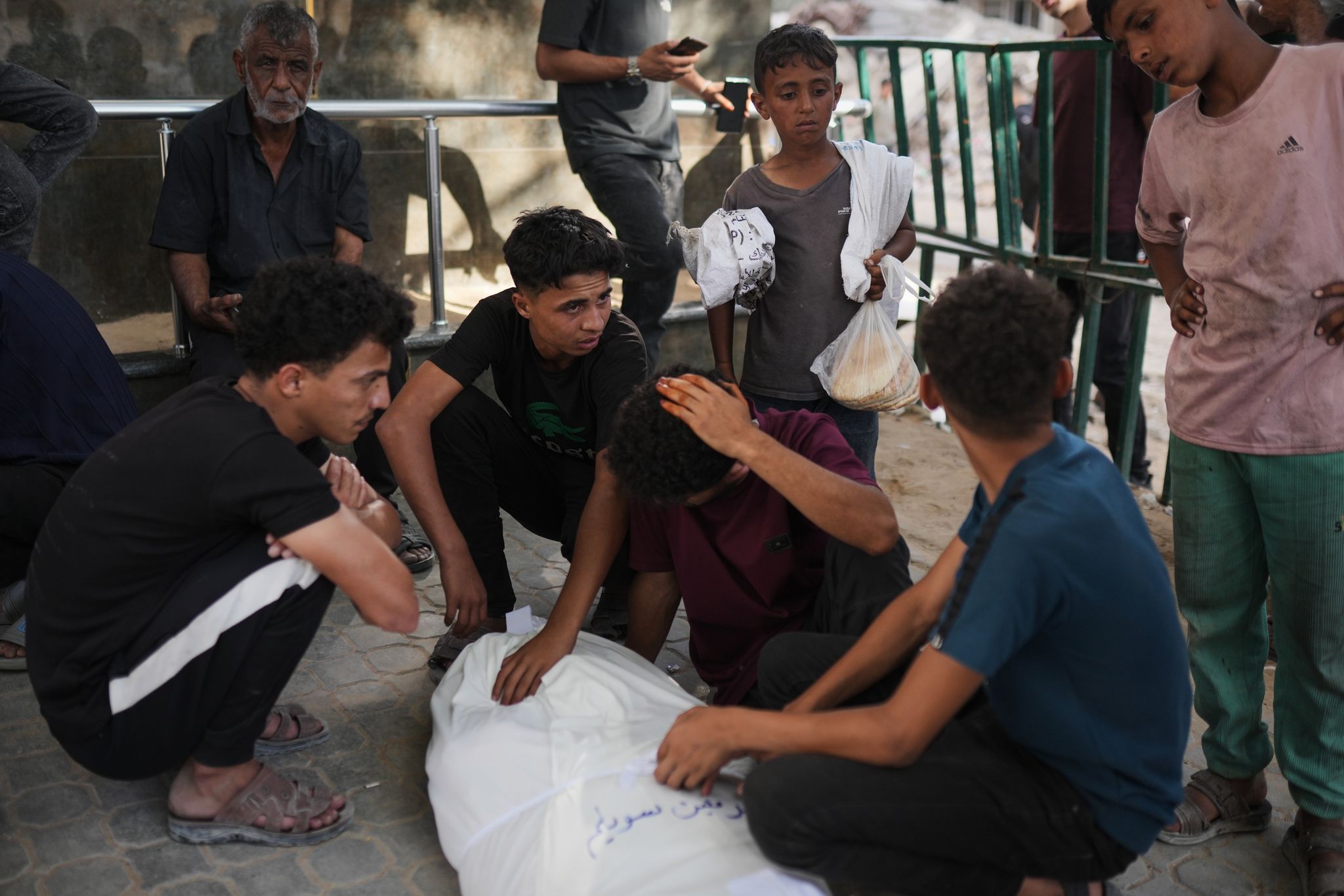 Palestinian death toll in Gaza tops 73,000 as Israel launches strikes ...