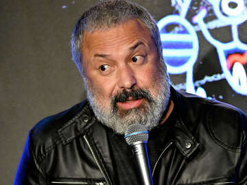 Comedian says he was tortured in Bay Area jail after SFO arrest