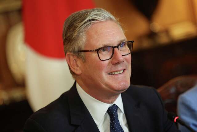 British leader expected to impose teen social media ban that goes ...
