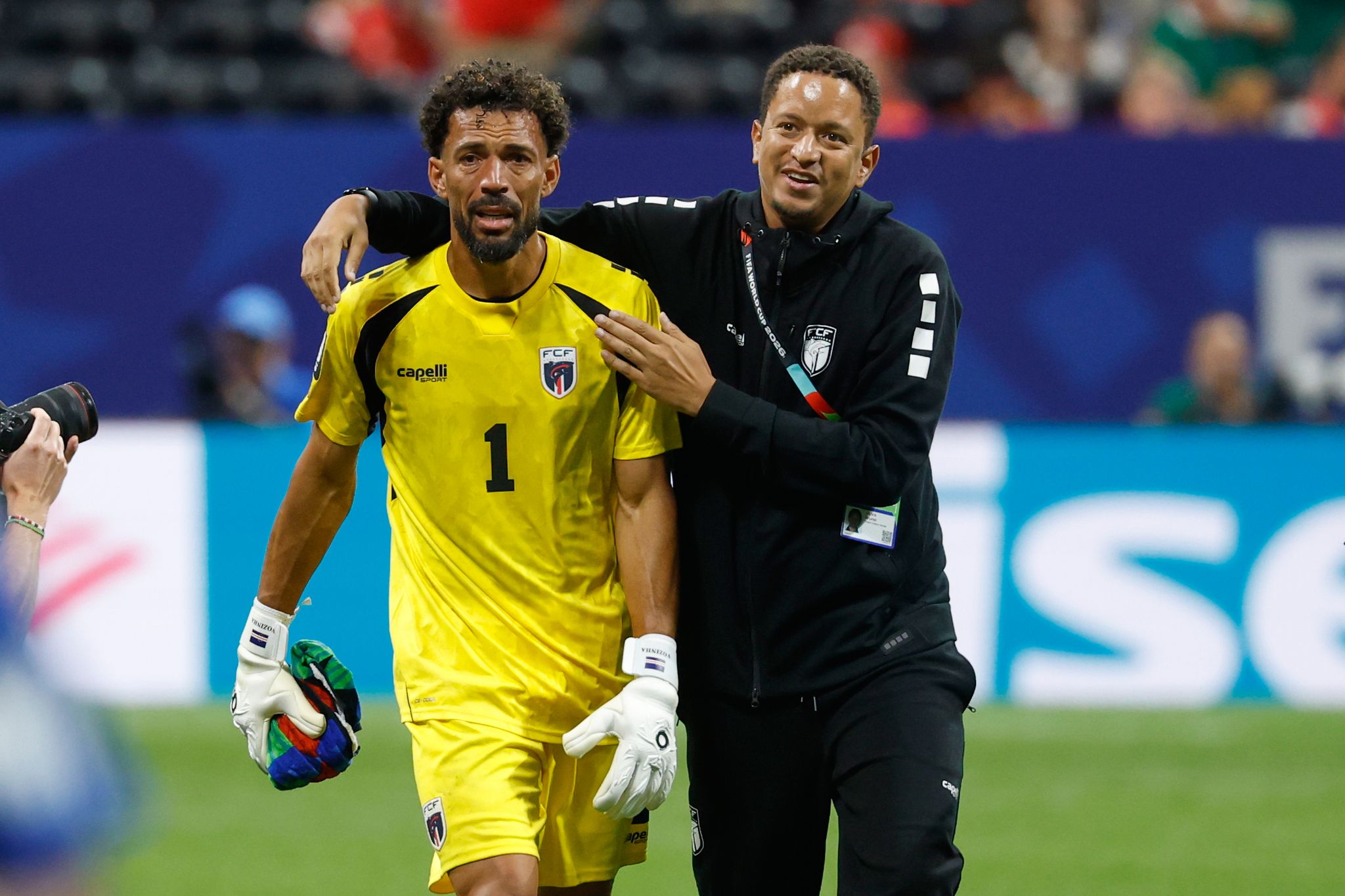40-year-old Cape Verde goalkeeper Vozinha turns in a spectacular ...