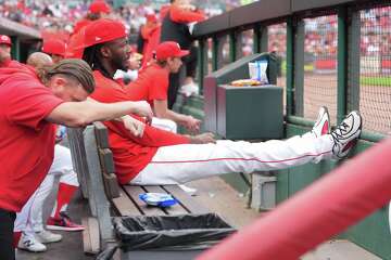 Reds shortstop Elly De La Cruz expected to return Tuesday from IL