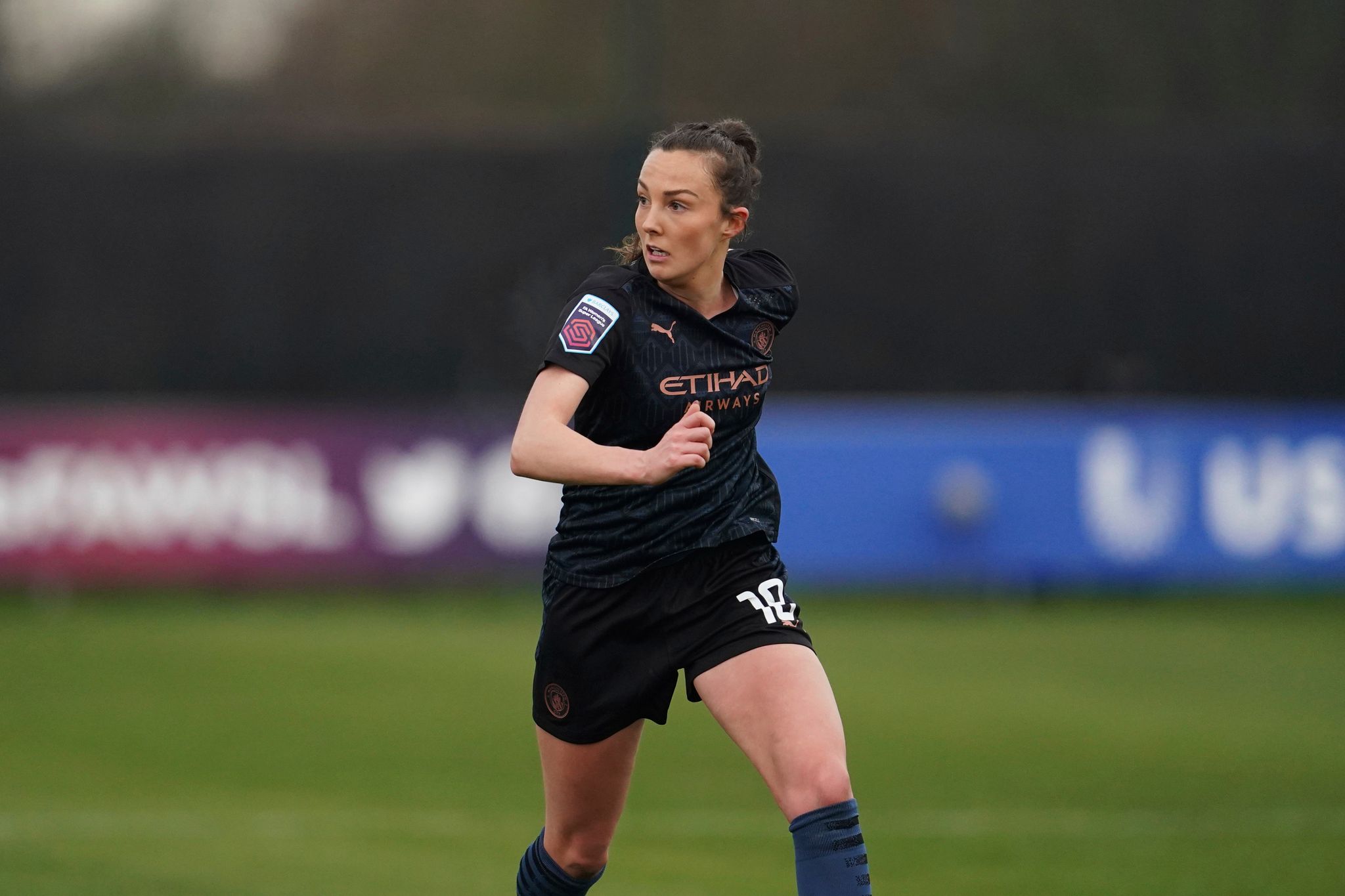 Goal-scoring midfielder Weir joins OL Lyonnes from Real Madrid