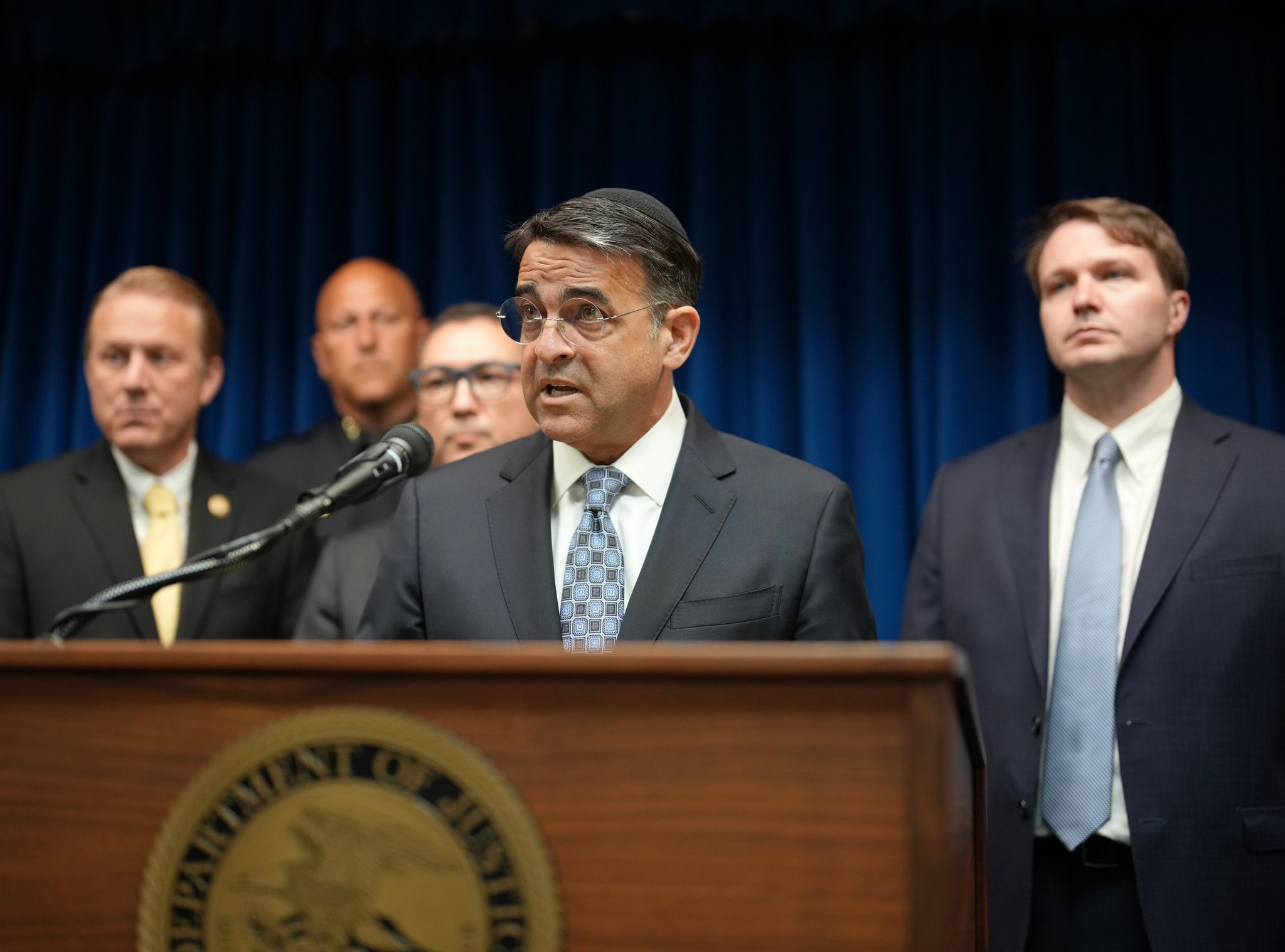 Federal prosecutors charge 15 people it says impeded agents during ...