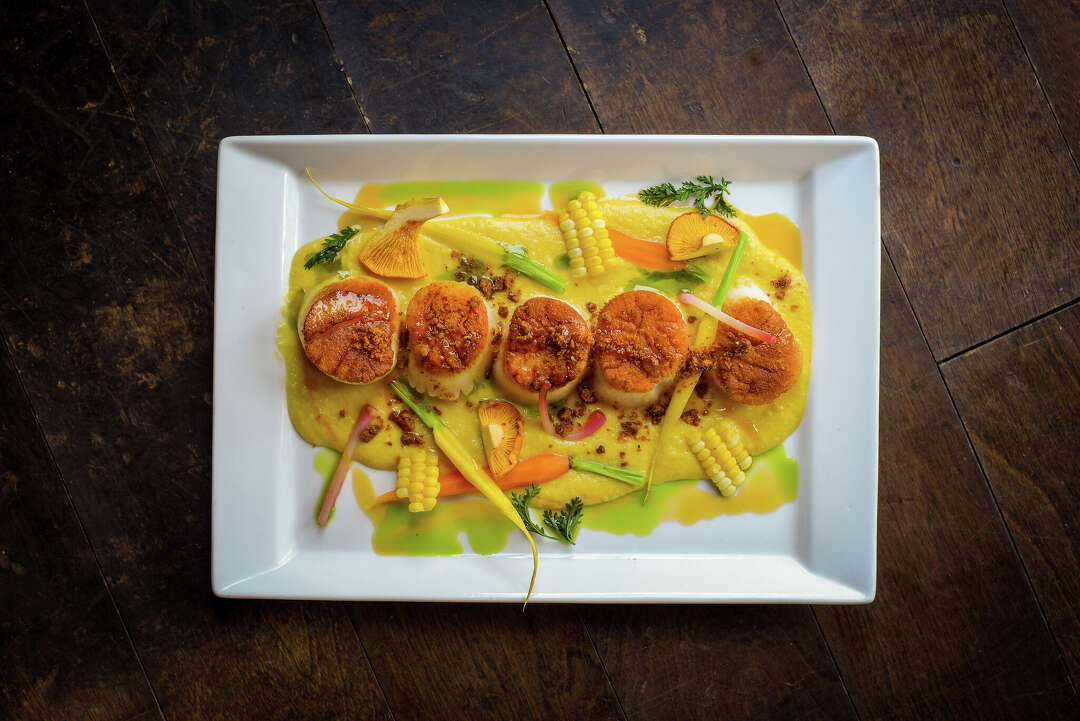 Radici Kitchen & Bar allows Chef Brian Bowden’s culinary inspiration t