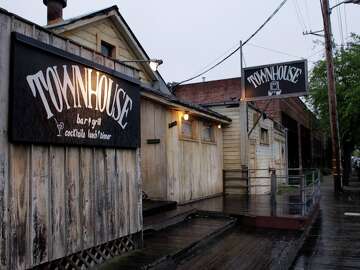 East Bay restaurant in century-old building faces imminent closure