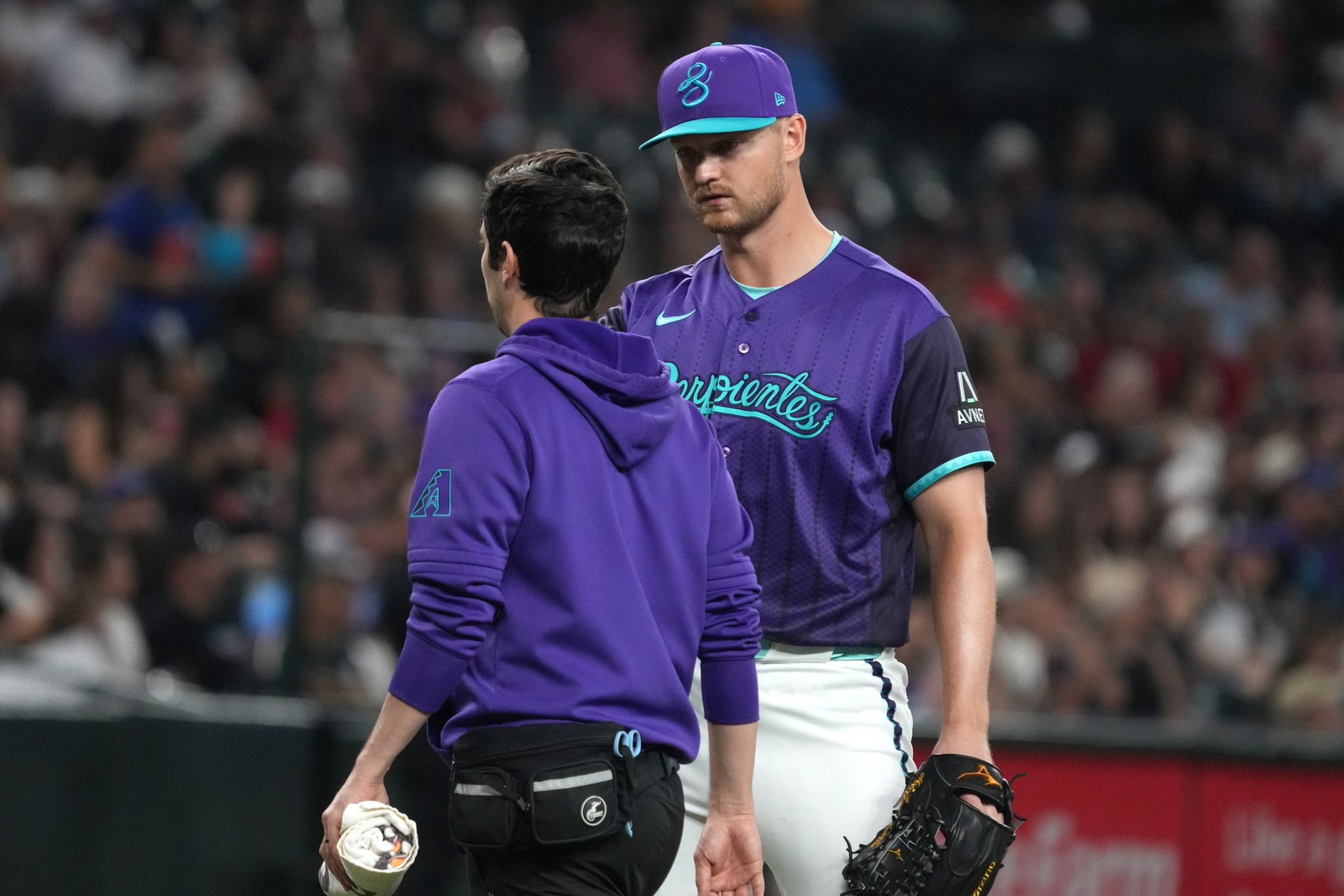 Diamondbacks starter Soroka leaves after 1 inning with apparent leg ...