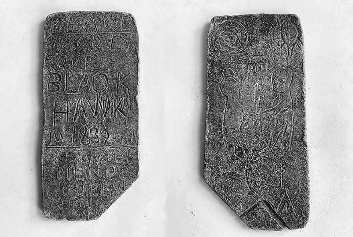 A plan to sell artifacts from the Titanic faces US government opposition